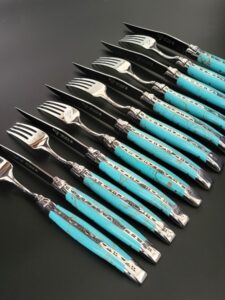 Laguiole en Aubrac Flatware Sets: Handcrafted French Cutlery