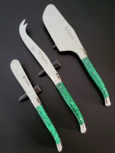 Laguiole en Aubrac Flatware Sets: Handcrafted French Cutlery