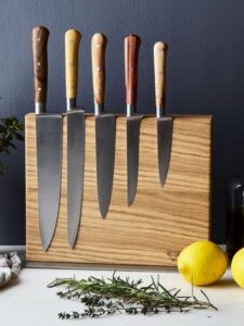 Laguiole en Aubrac Flatware Sets: Handcrafted French Cutlery